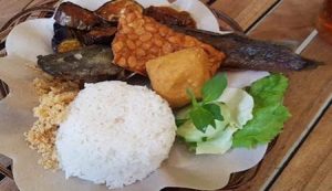 15 Tempat Makan Sunda di Bogor enak Murah dan Terbaik - Kuliner masakan Indonesia